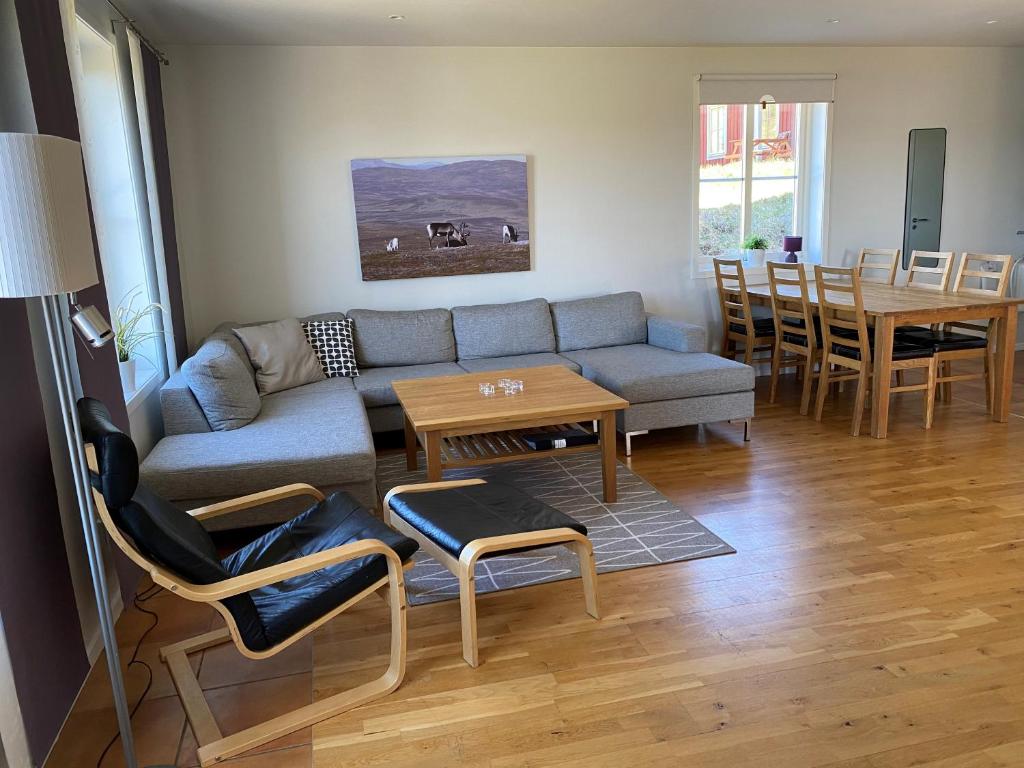 Funäsdalsporten Röda Husen Funäsdalen, Funäsdalen (updated prices 2025)