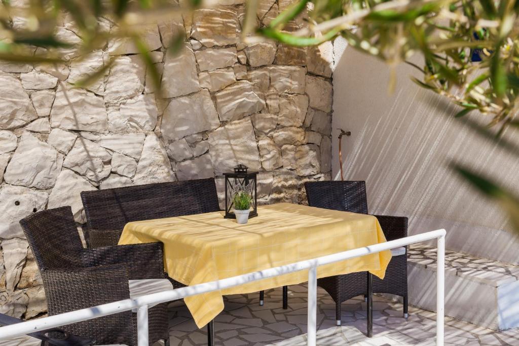 Dream Beach Apartment, Mimice (updated prices 2025)