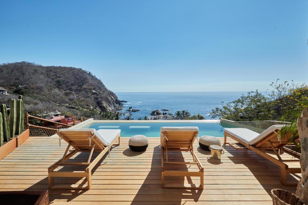 Casa Roni - 5 Bedroom Luxury Villa with Ocean View, Playa Estacahuite ...