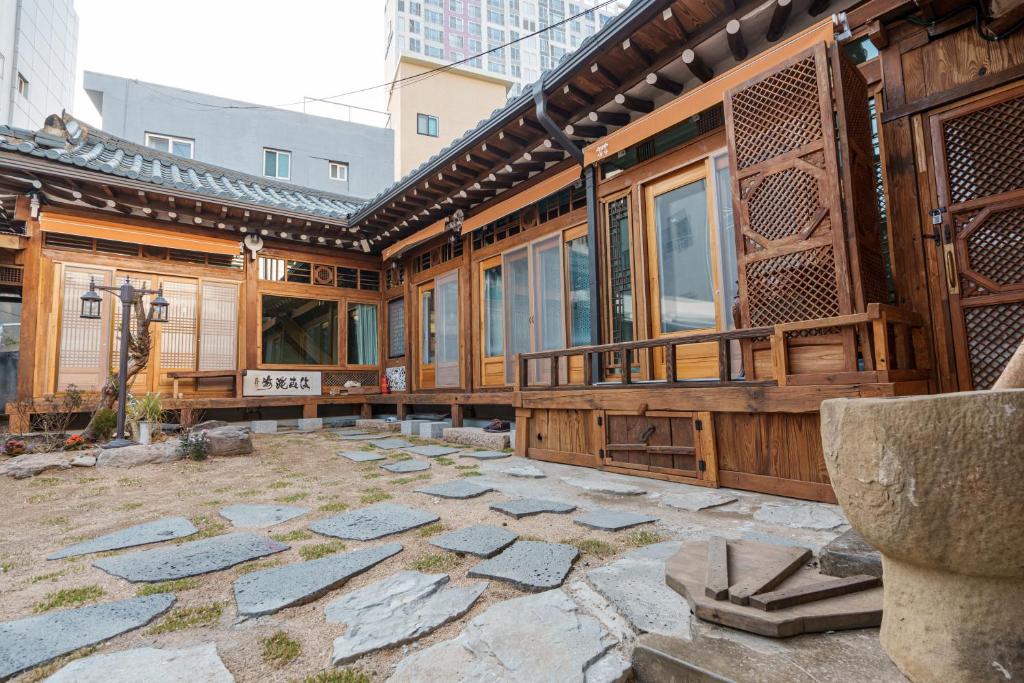 Aega Hanok Guesthouse, Daegu (updated prices 2025)