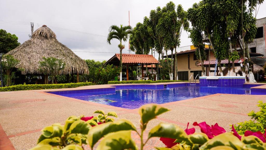 Hostal De Paris, Pueblo Tapao (updated prices 2025)