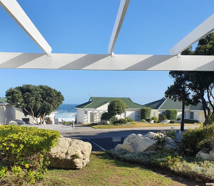 57 Whale Rock Estate, Hermanus (updated prices 2025)