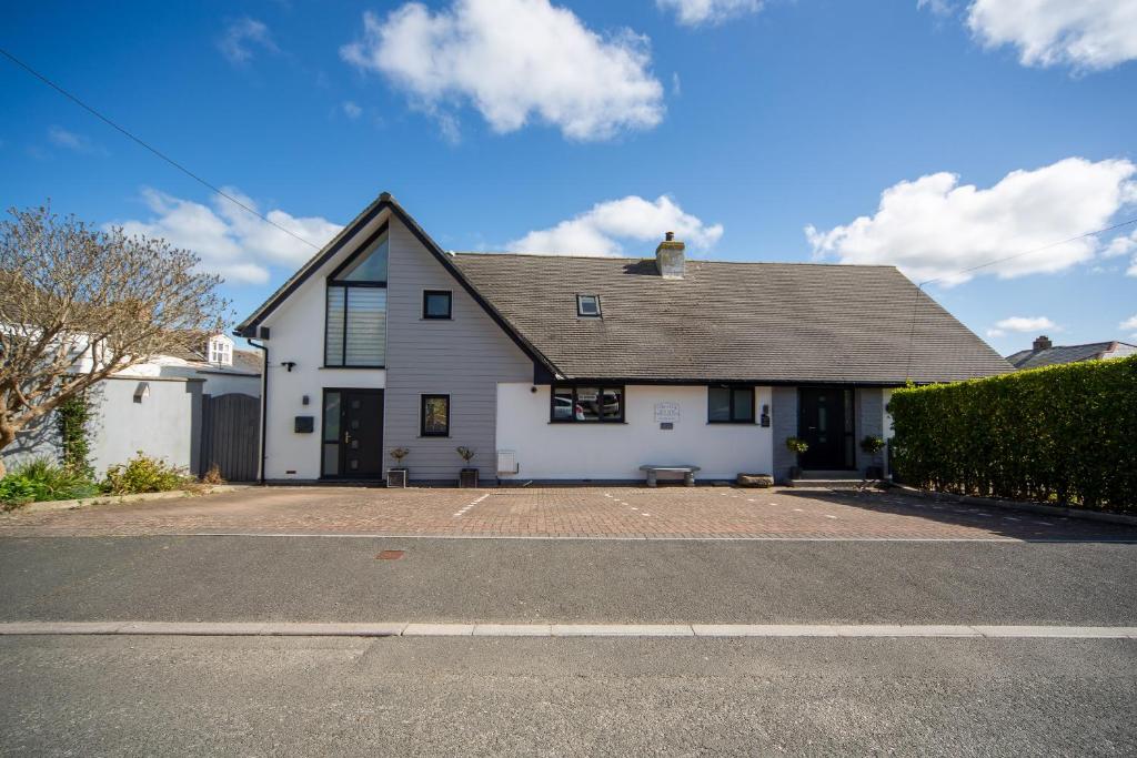 Tor View, Padstow (updated prices 2026)