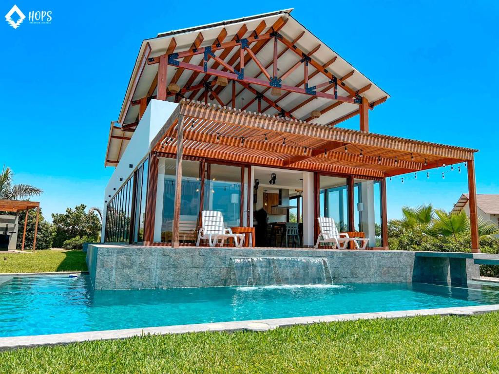 HOP BALI exclusiva laguna y playa en Chincha, Chincha Baja (updated ...