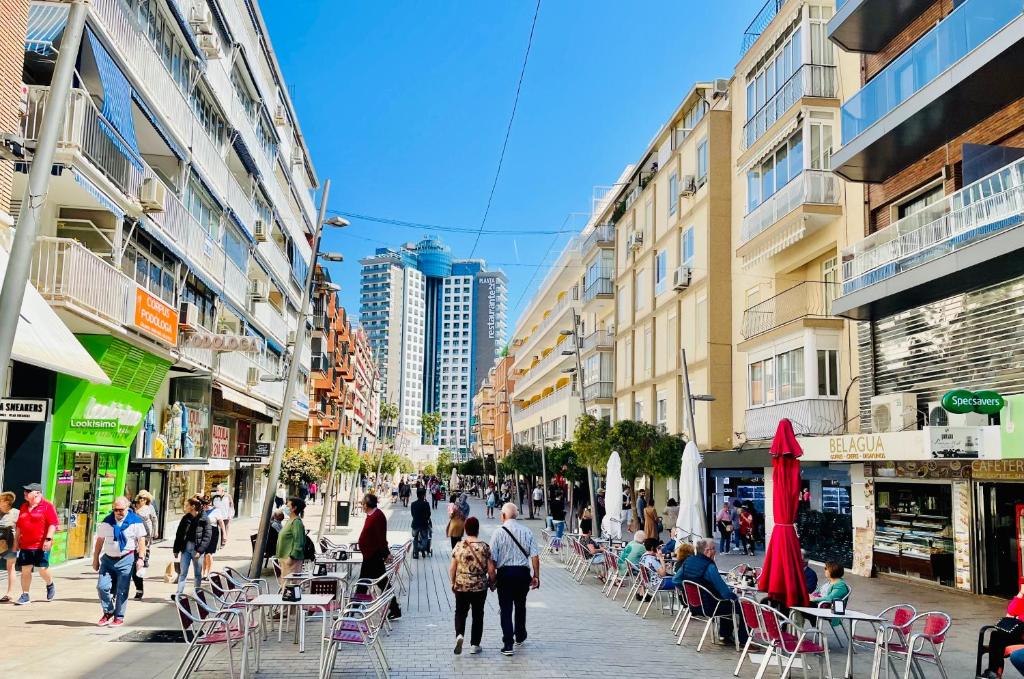 Alameda Beach II, Benidorm (updated prices 2025)