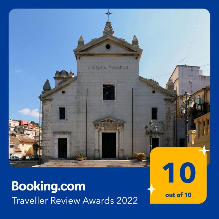 Lontano dal caos a due passi dal mare, Condrò (updated prices 2025)