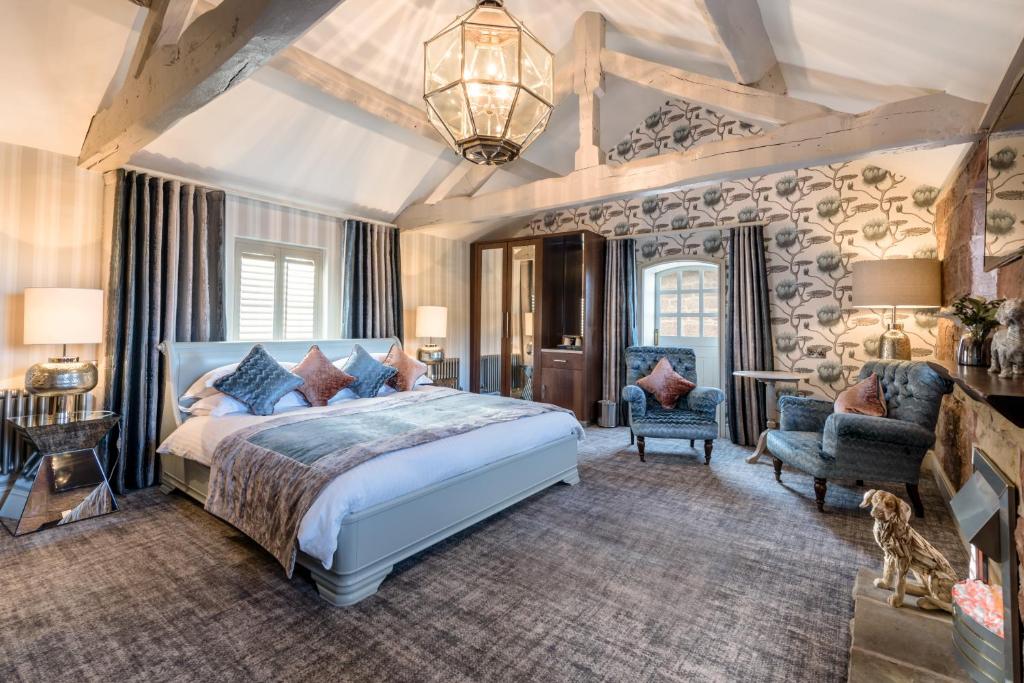 The Pheasant Inn, Higher Burwardsley (updated prices 2025)