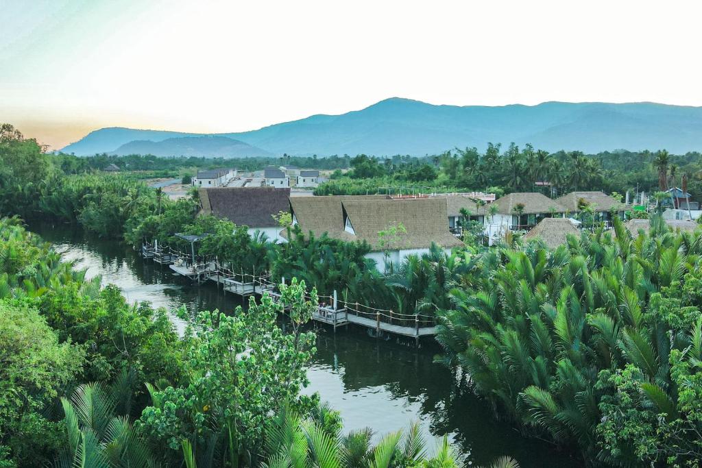 RiverTree Villa & Resort, Kampot (updated prices 2024)