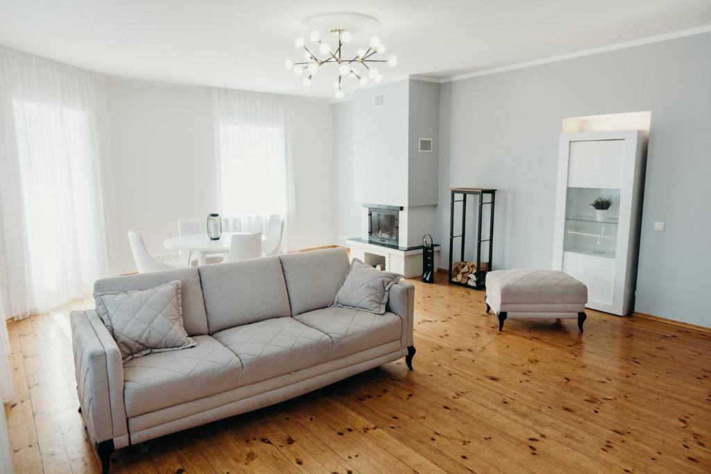 Riga City Center 3 Big Rooms - Family Apartment 130m2, Riga ...