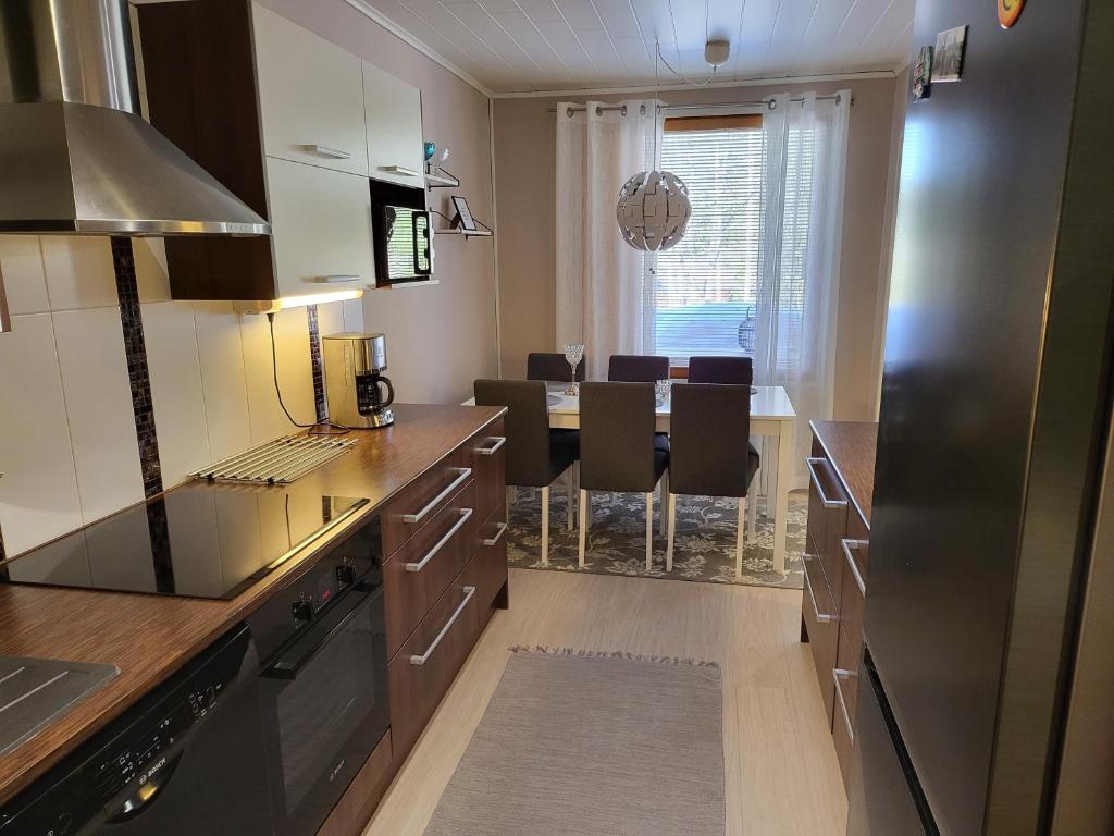 Rivitalo-asunto Kausalassa, Iitti (updated prices 2025)