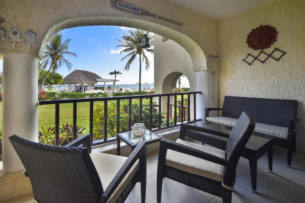 Wonderful Ocean View 2 Bedroom with Convenient Ground Floor Location XH7005 - Playa del Carmen