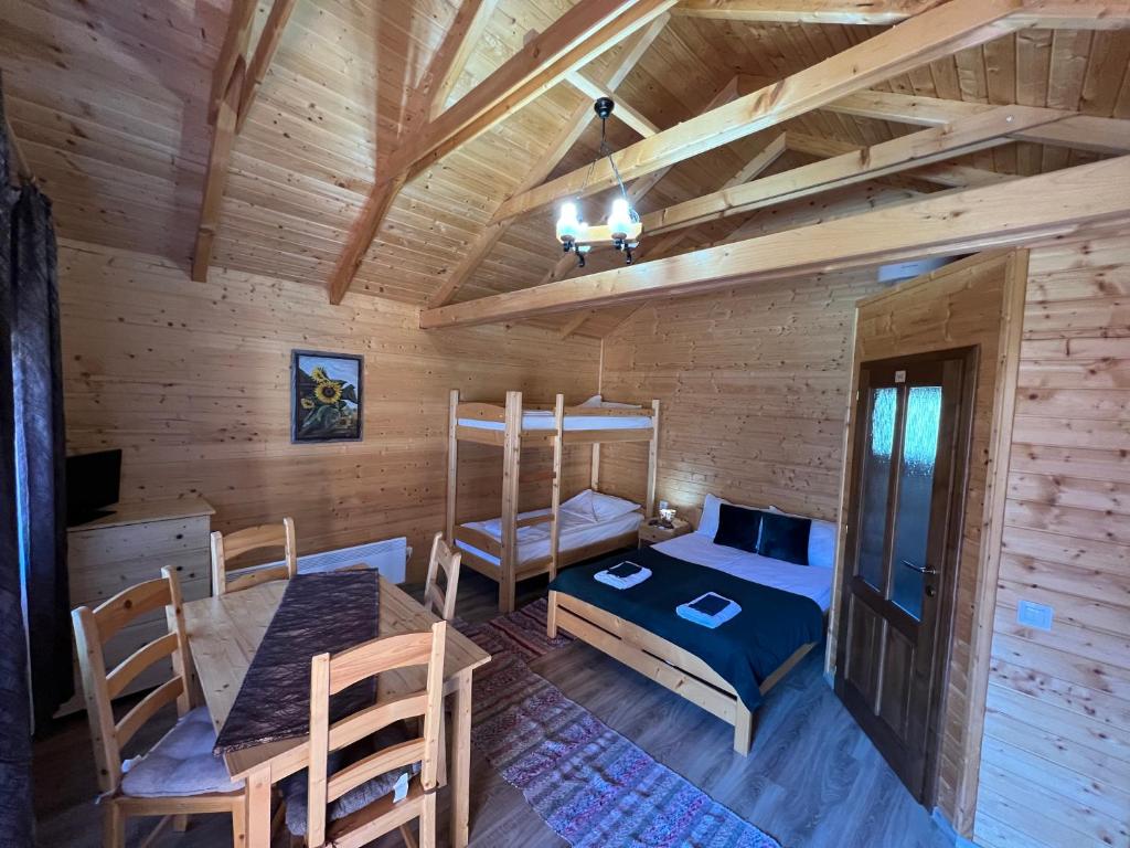 Riverside Woodhouses in Praid