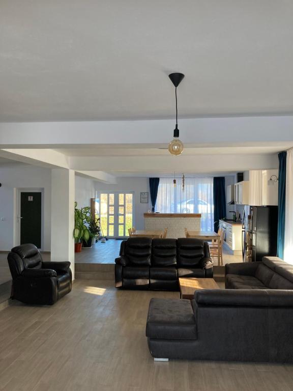 Casa de la Baltă, Rieni (updated prices 2025)