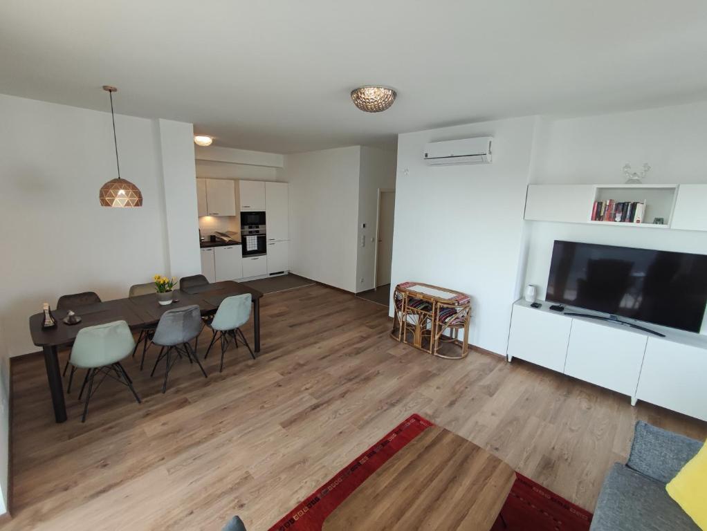 Riverside apartment by the Danube, Budapest (updated prices 2026)