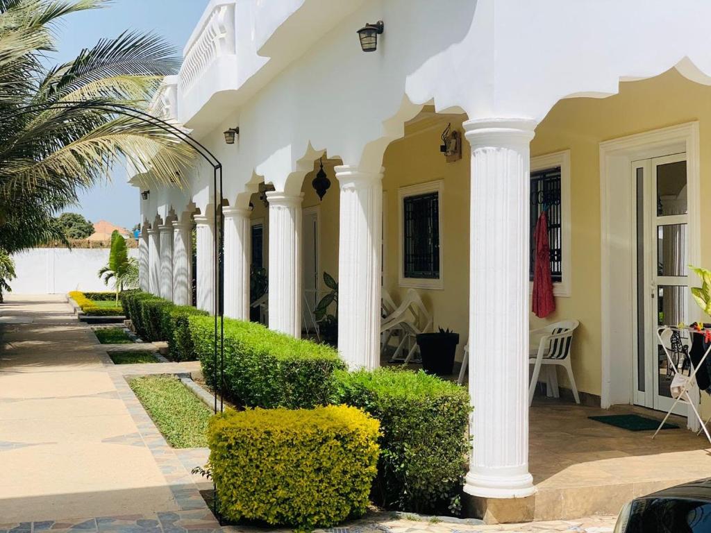 Dulaa Deema Residence Brufut Heights, Trankill (updated prices 2025)