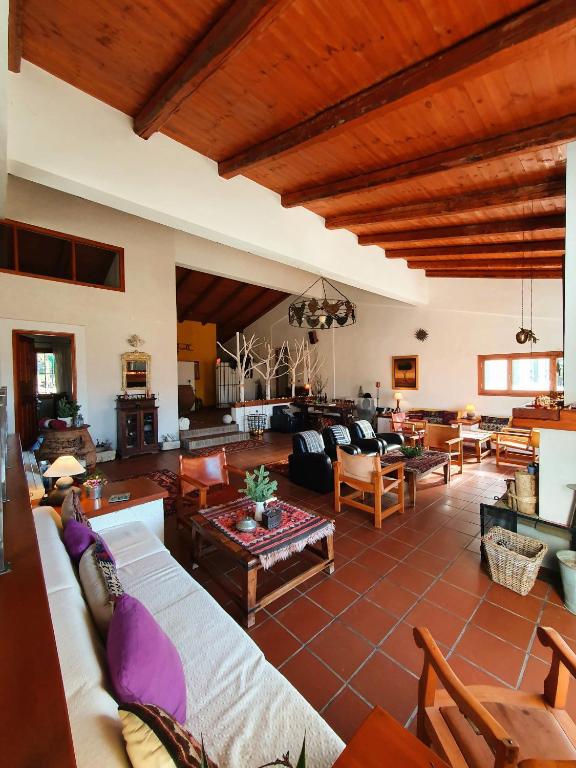 Helicon Muses Friendly Mountain B&B Guesthouse, Evangelístria (updated ...