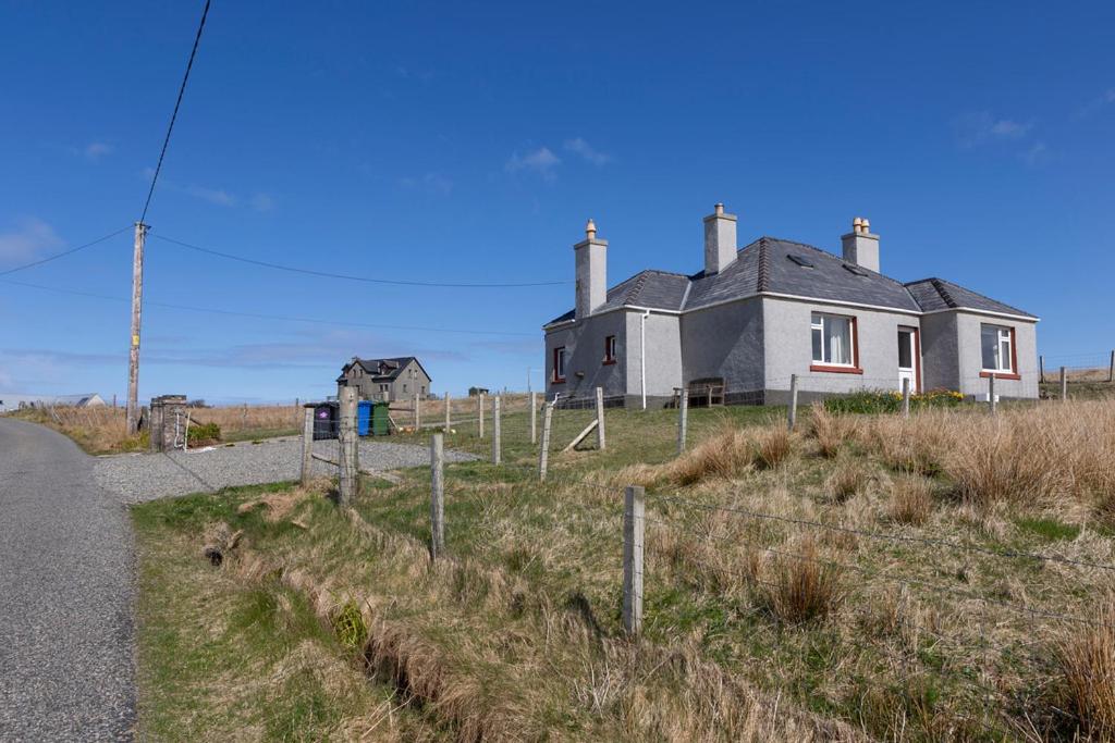 27 Garenin, Carloway (updated prices 2026)
