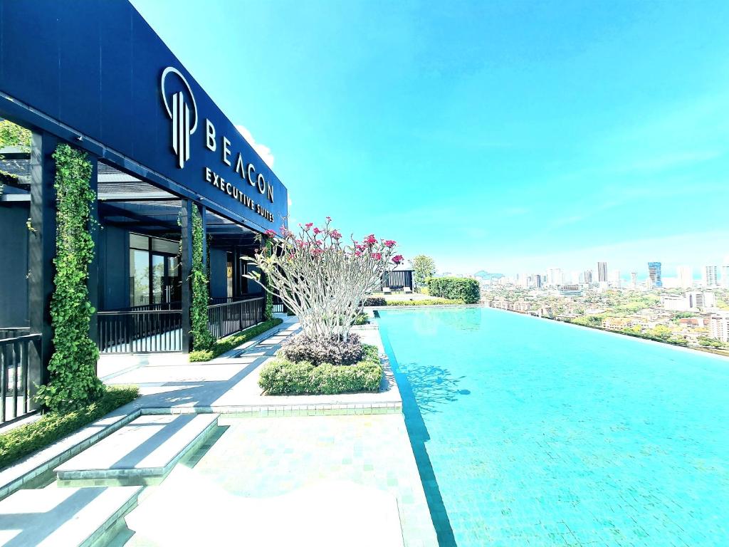 Panoramic Penang Seaview/City View BY BEACON EXECUTIVE SUITE, George ...