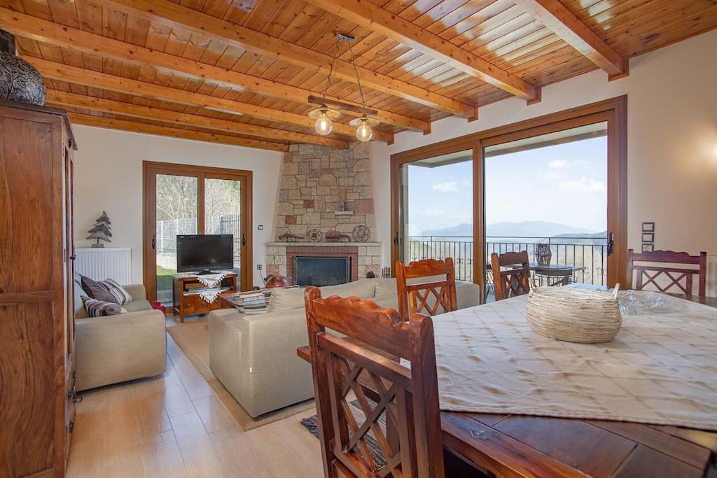 Pavliani Mountain Home, Pávliani (updated prices 2025)