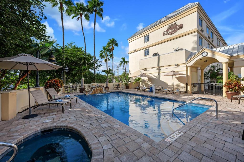 Bayfront Inn 5th Avenue, Naples (updated prices 2025)