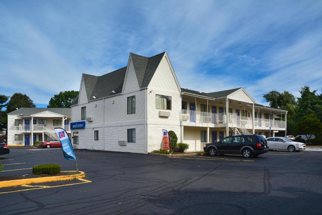 Motel 6-Southington, CT - Hartford, Southington (updated prices 2026)