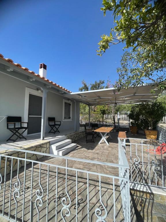 Aloni house, Leonidio (updated prices 2025)