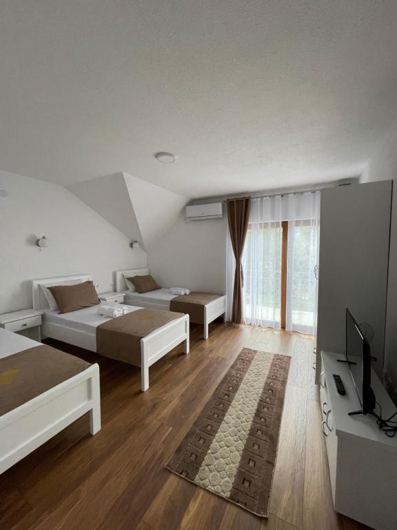 Hotel5E, Plav (updated prices 2025)