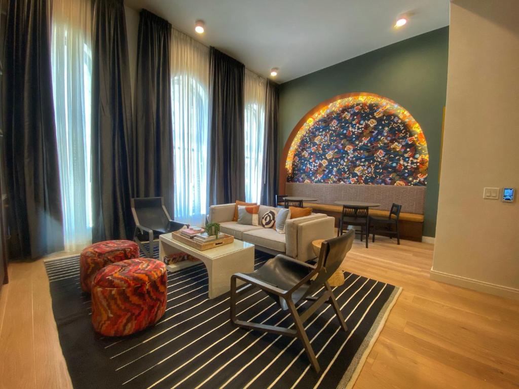 Kinn Guesthouse Downtown, Milwaukee – Updated 2023 Prices