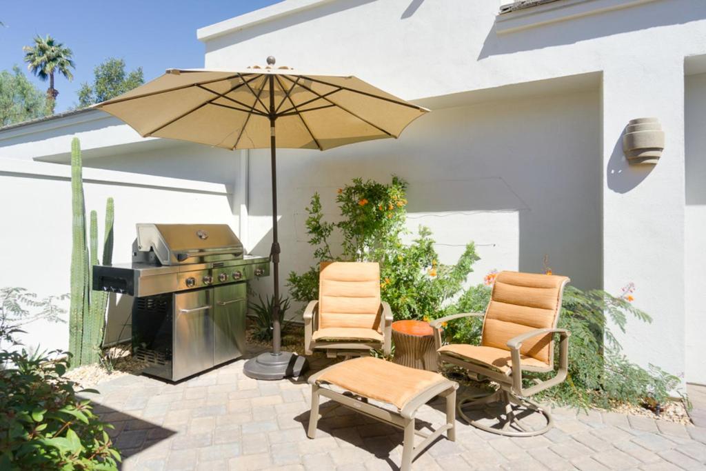 Oak Tree Escape Permit# 65619, La Quinta (updated prices 2025)