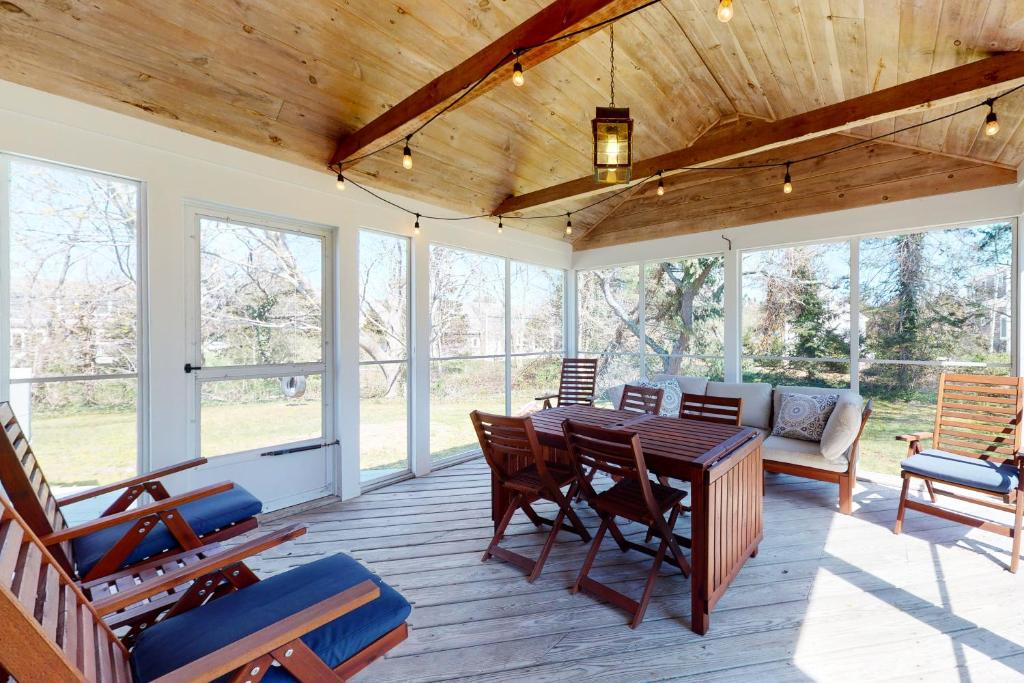 The Friendly Finch, Orleans (updated prices 2026)