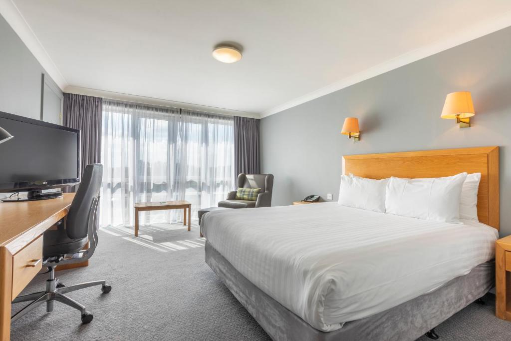 Holiday Inn Basildon by IHG, Basildon (updated prices 2025)