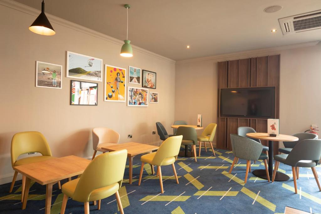Holiday Inn Basildon by IHG, Basildon (updated prices 2025)