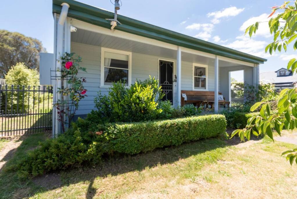 Cute As A Button Cottage In Charming Evandale - Woolmers Estate, Longford