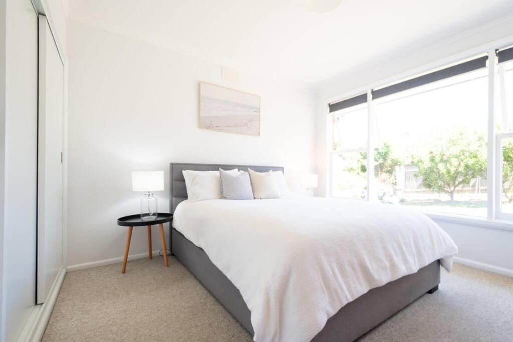 Just Out Of The Cbd, Larger Groups, Parking And Wifi! - Launceston
