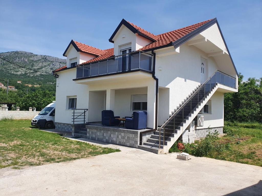 Murtovina Podgorica, Podgorica (updated prices 2025)