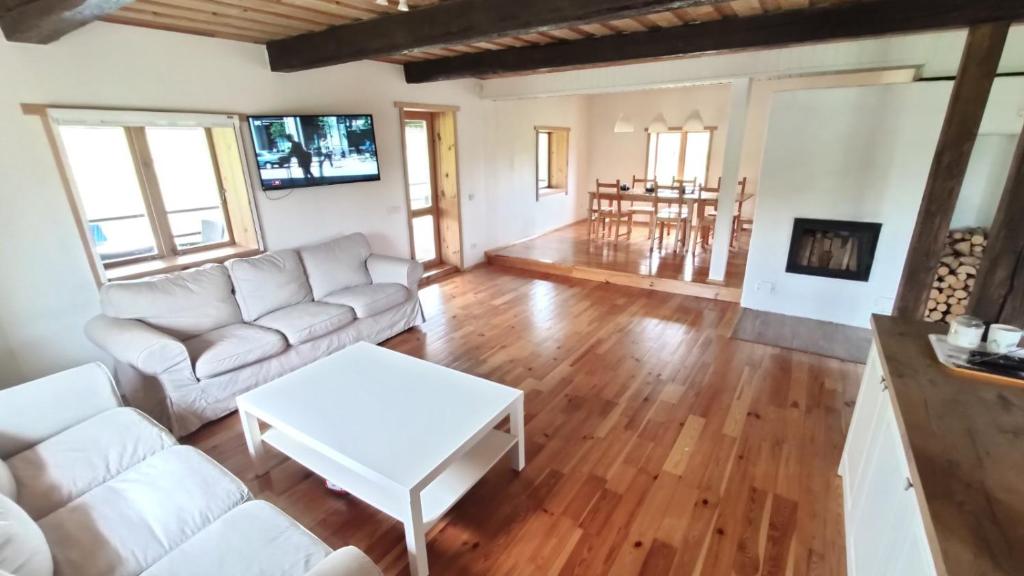 Nuogas Briedis, Balninkai (updated prices 2026)