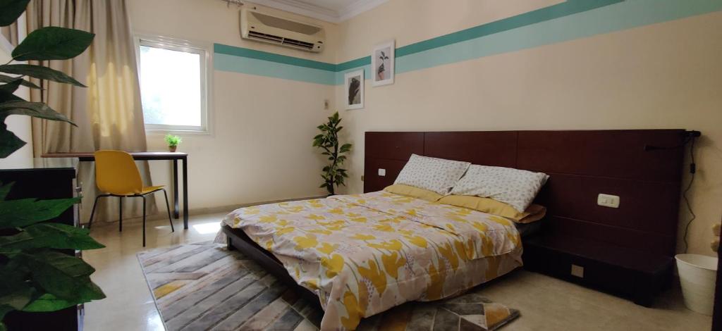 Purple Room With Bold Design - Near Zamalek ! - Cairo