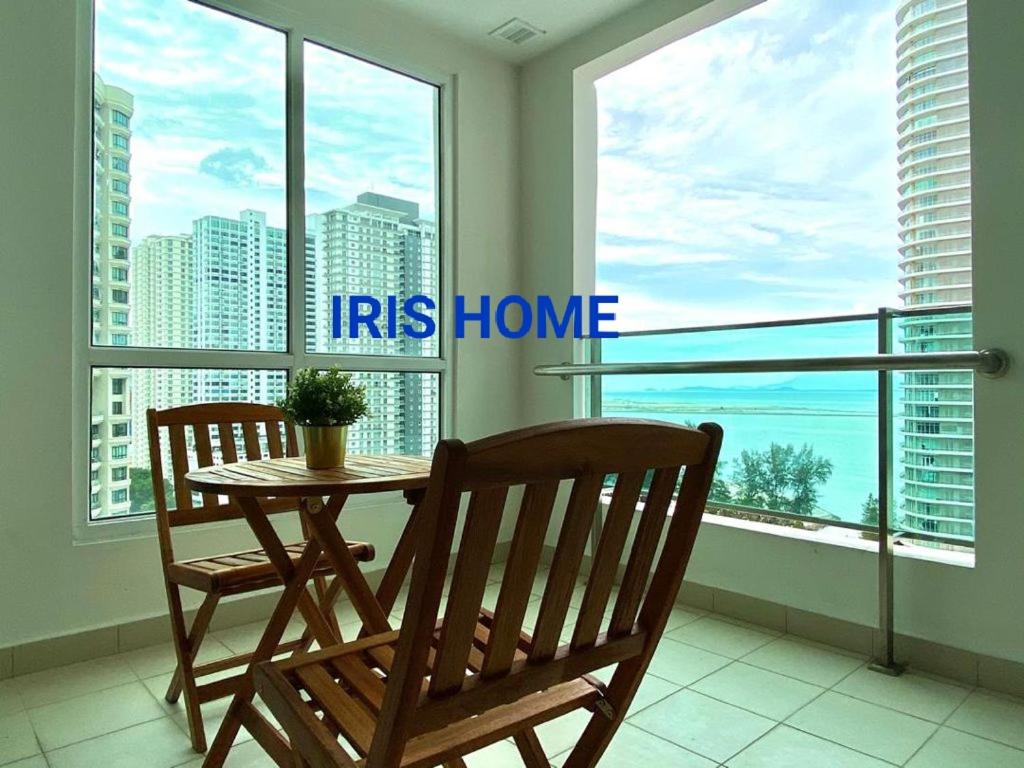 Mansion One Seaview Luxury 2 Bedroom Gurney Georgetown gleneagles ...