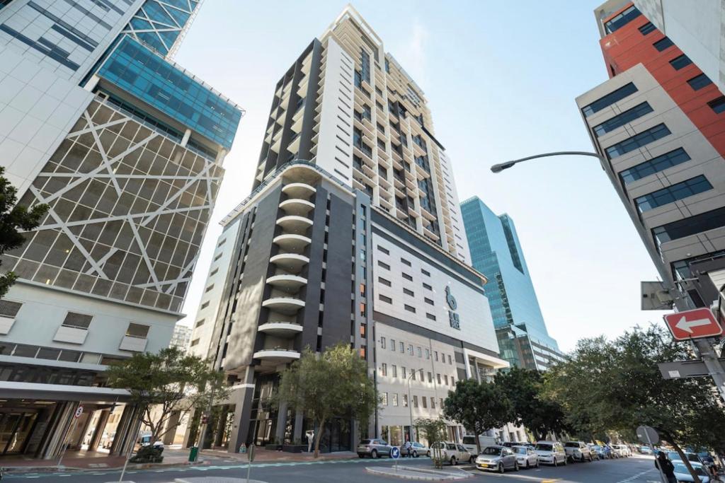 16 On Bree by Stay In Luxury, Cape Town (updated prices 2025)