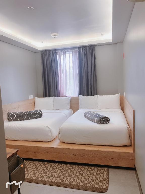 Madison LES Hotel, New York (updated prices 2025)