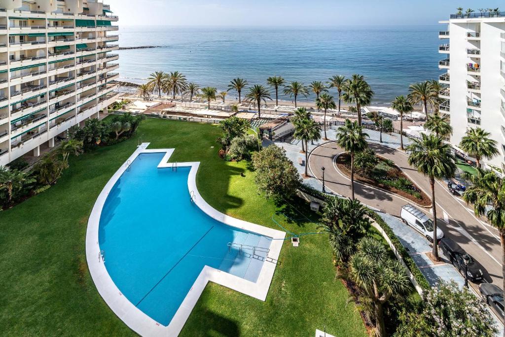 Edificio Caesar Imperator, Marbella (updated prices 2026)