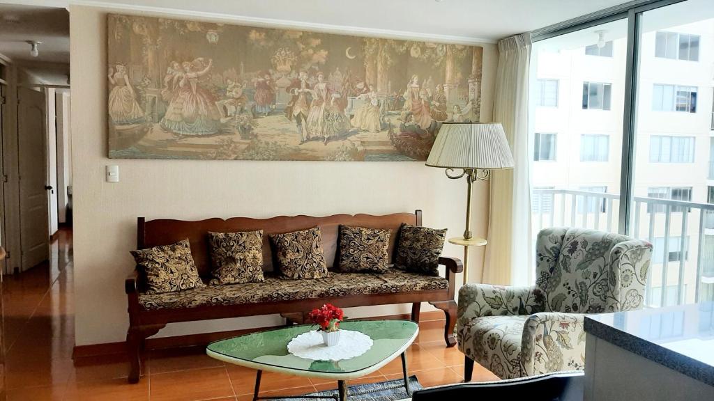 Departamento Acogedor En Santiago De Surco - Lima