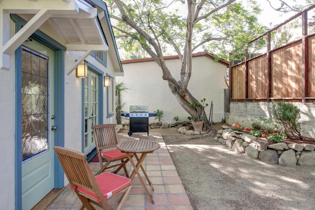 Agapios Cottage, Santa Barbara (updated prices 2026)