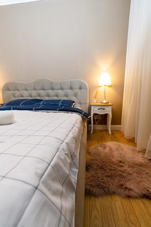 Central Apt. near AFI Mall, 5 mins to the Old Town by car, Braşov ...