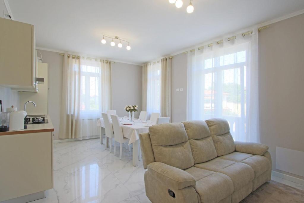 Palazzo Richard Leone, Udine (updated prices 2026)