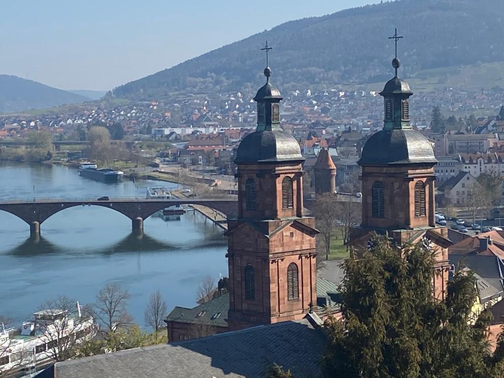 Hotel zum Riesen - älteste Fürstenherberge Deutschlands, Miltenberg ...