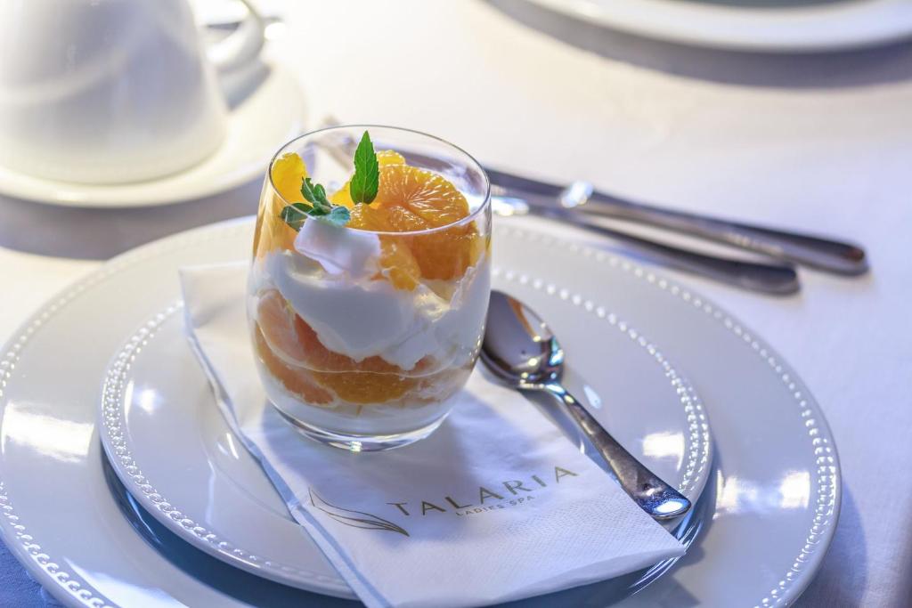 Talaria Resort&Spa, Trojanów (aktualne ceny na rok 2025)