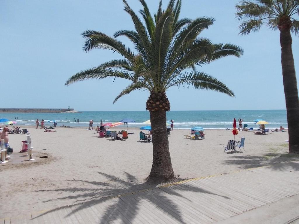 Casa de pueblo entero, centro histórico de Calig - SuiteTrails