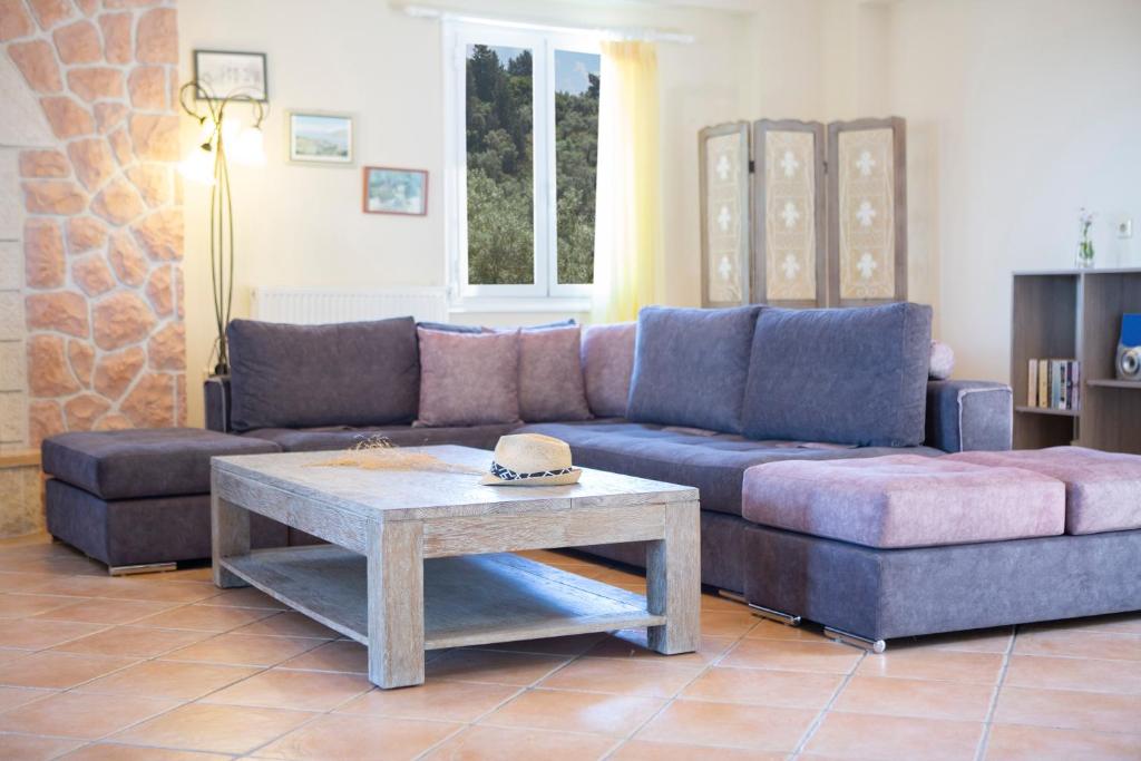 Aloni Villas Sea View, Katouna (updated prices 2025)