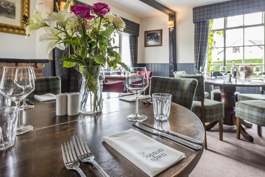 The Hopton Crown, Cleobury Mortimer (updated prices 2025)